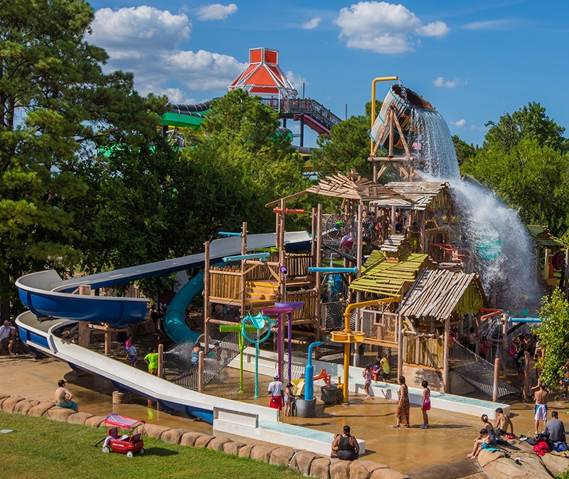 Tree House Hurricane Harbor Splashtown